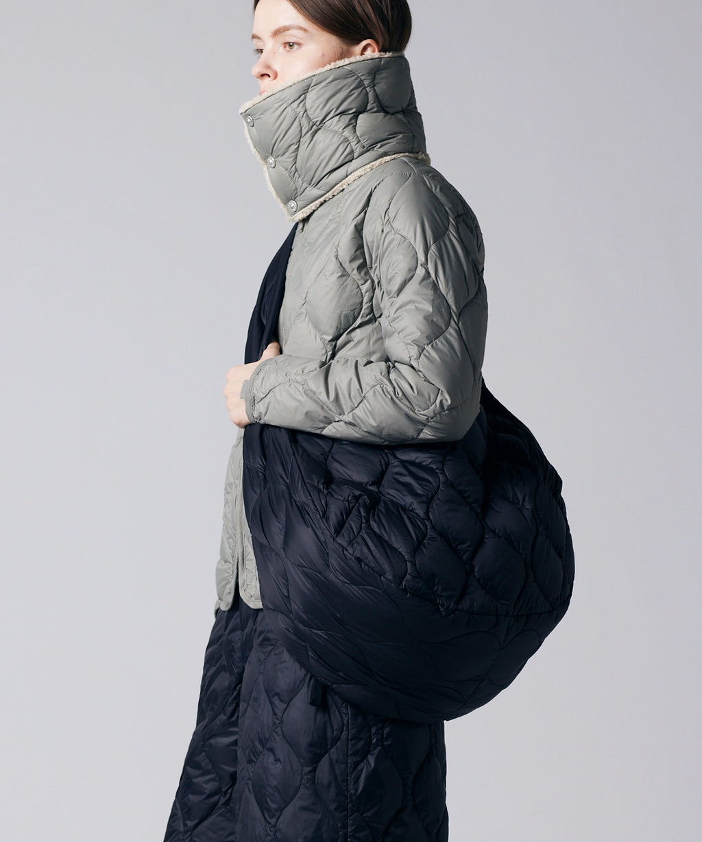 ミリタリー バナナショルダー ダウンバッグL-ソフトシェル – TAIONインナーダウン公式ブランドサイト